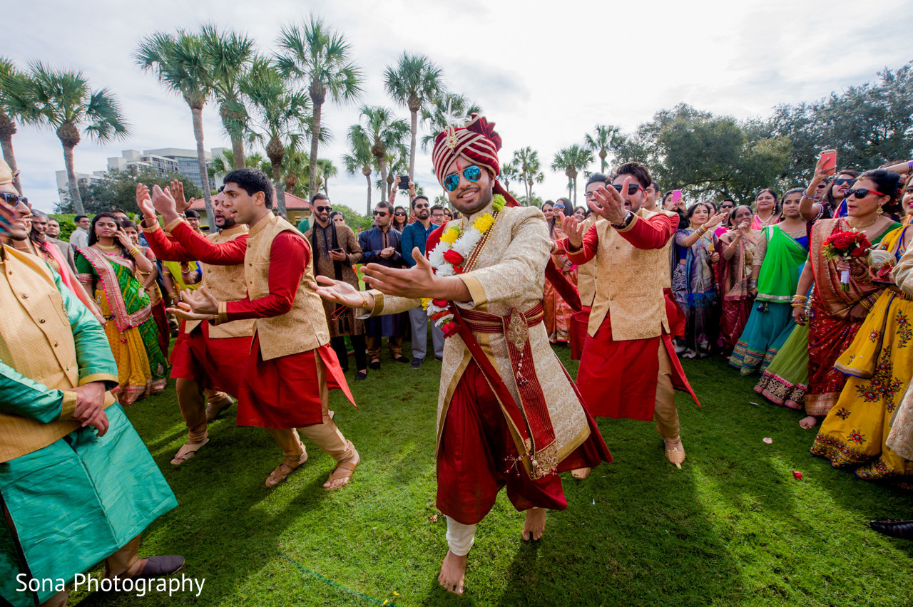 Indian groom's baraat dance. | Photo 105643