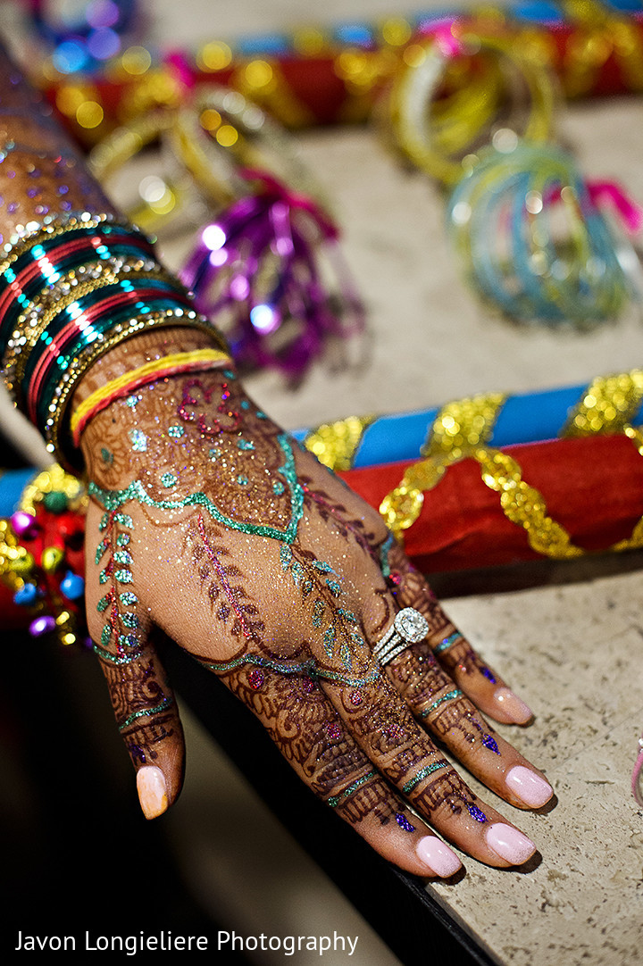 Colorful bridal mehndi design. | Photo 112312