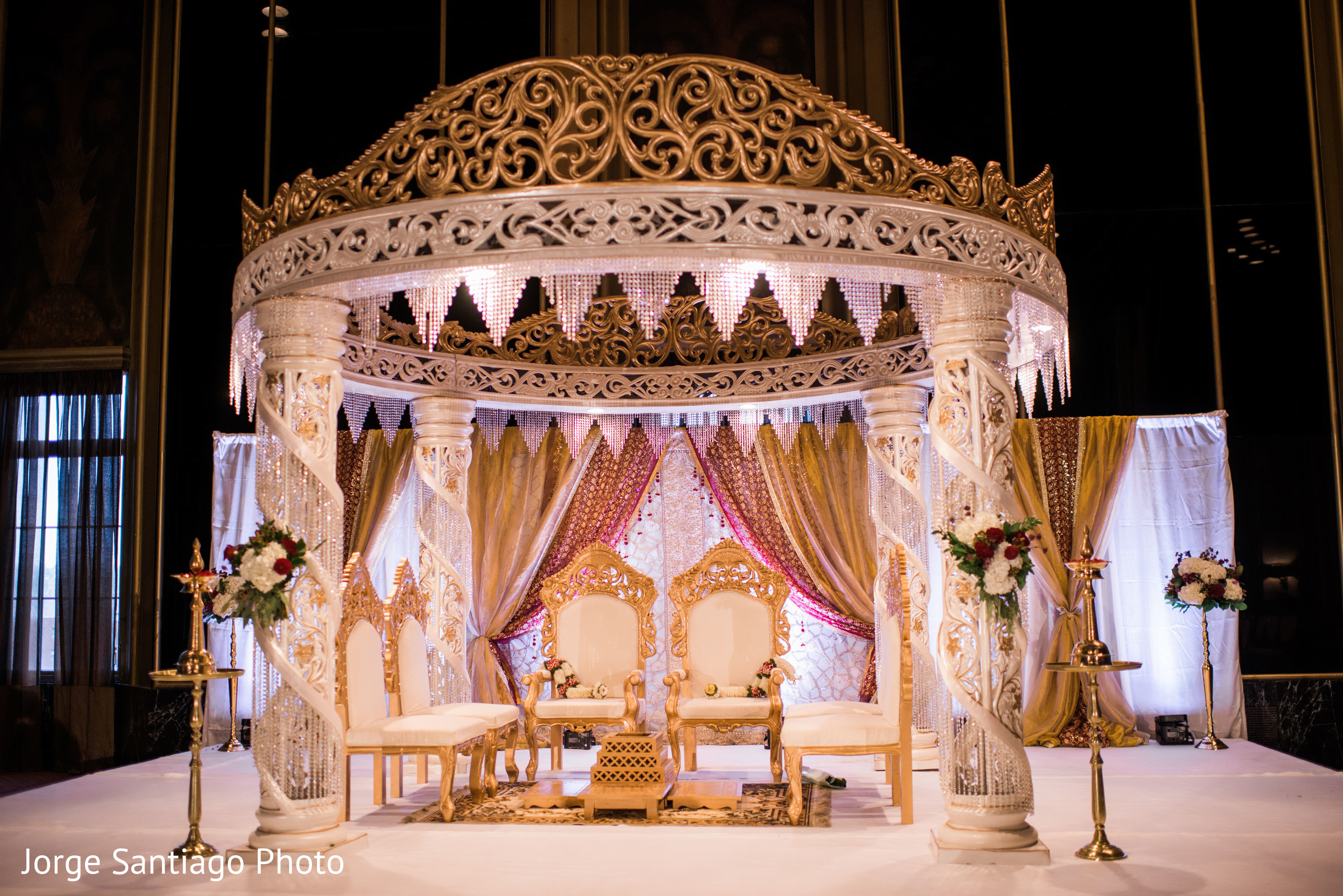 Lovely mandap at indian wedding ceremony | Photo 112975