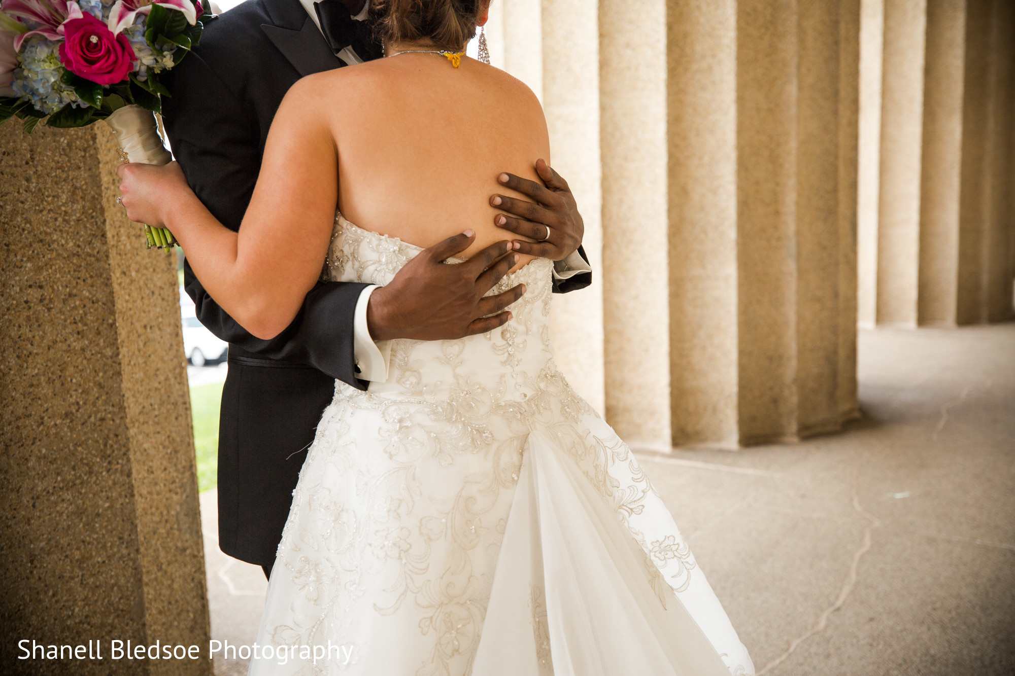 Beautiful indian couple hugging | Photo 122517