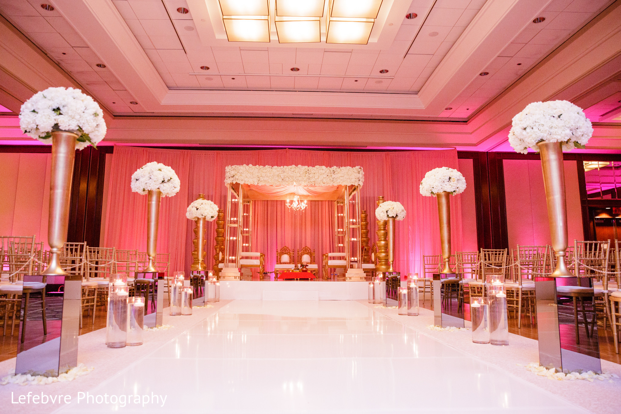 Stunning Indian wedding ceremony venue. | Photo 131724