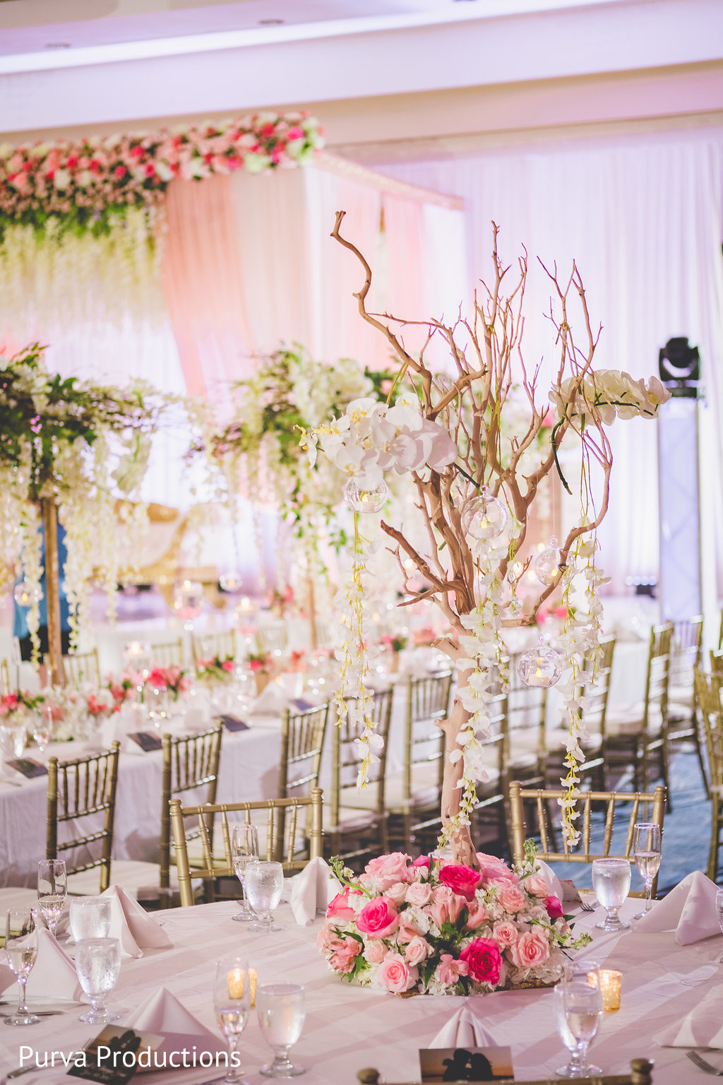 See this creative indian wedding centerpieces | Photo 136925