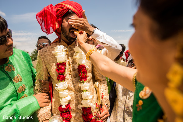 Indian wedding milni ritual | Photo 157159