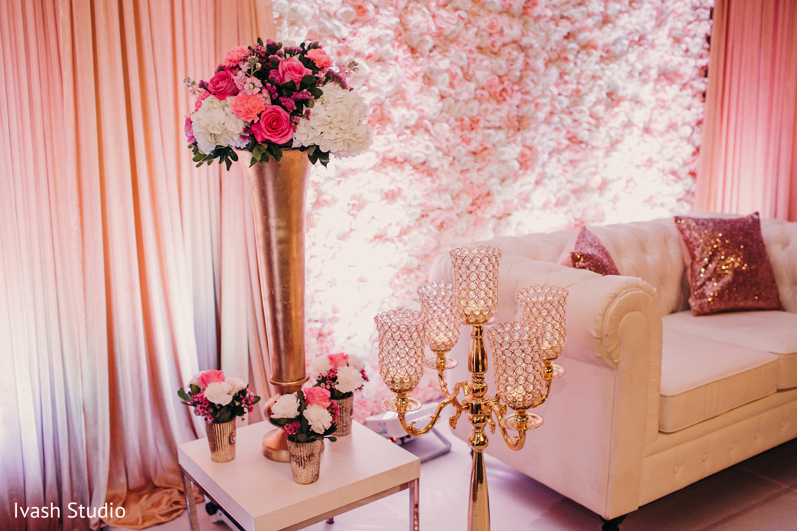 Lovely indian wedding floral centerpieces | Photo 180015