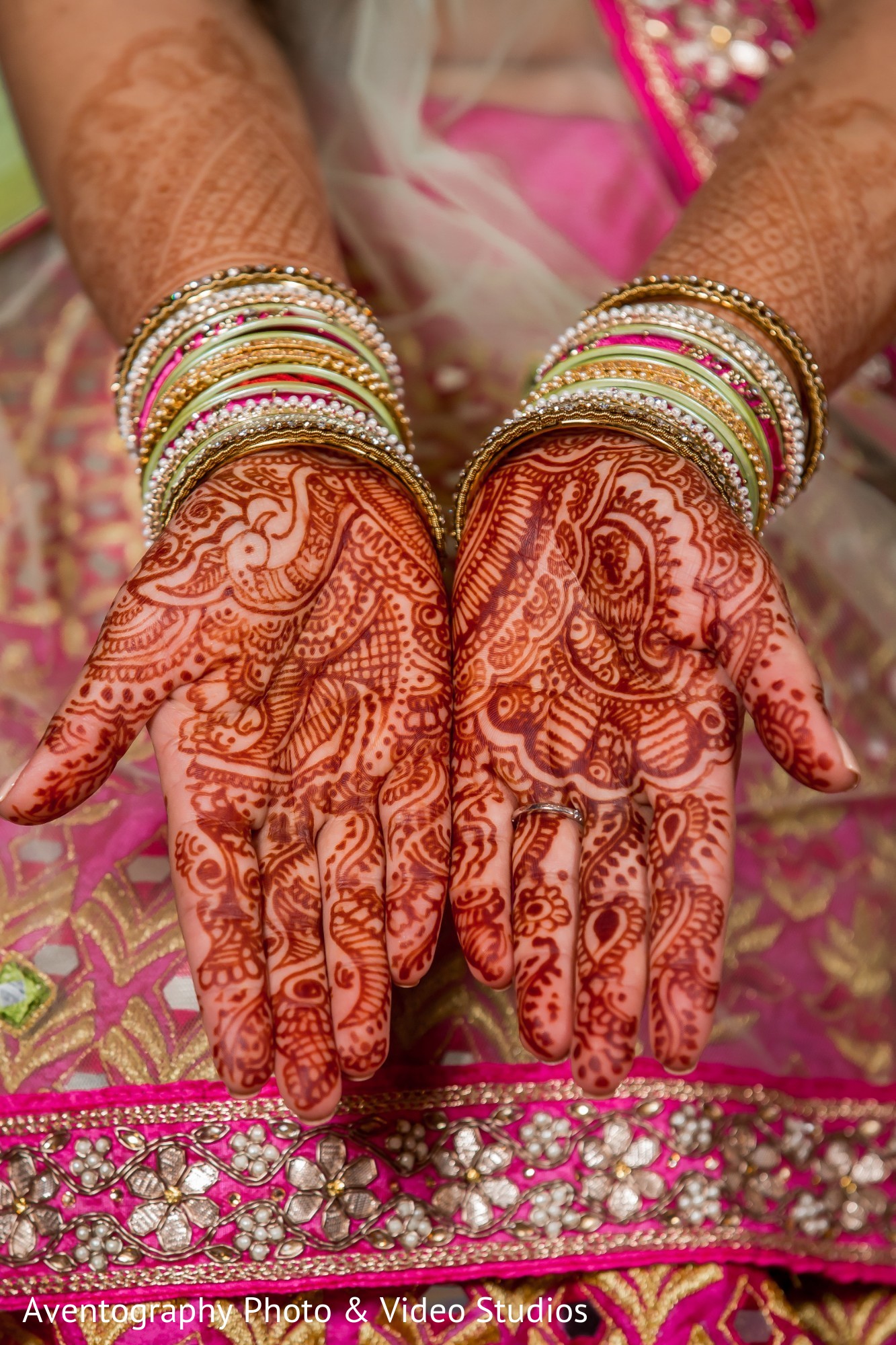 Incredible indian bride's henna art | Photo 180721