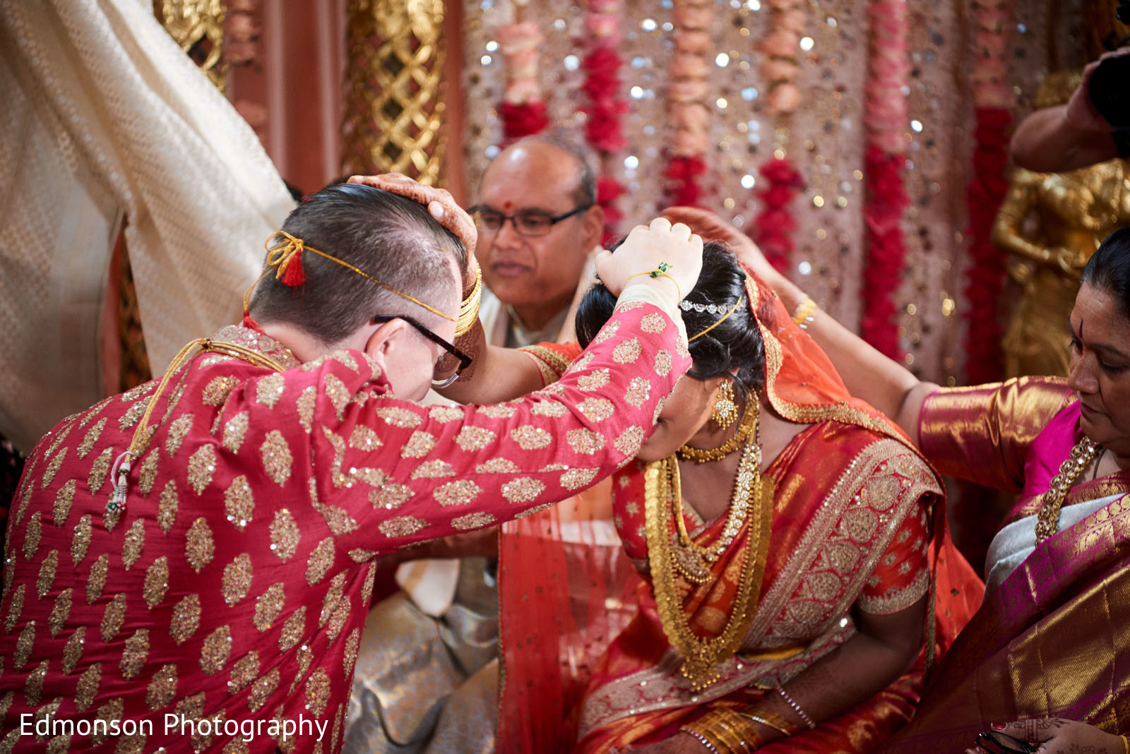 Traditional Indian bride and groom's wedding ceremony. | Photo 184061