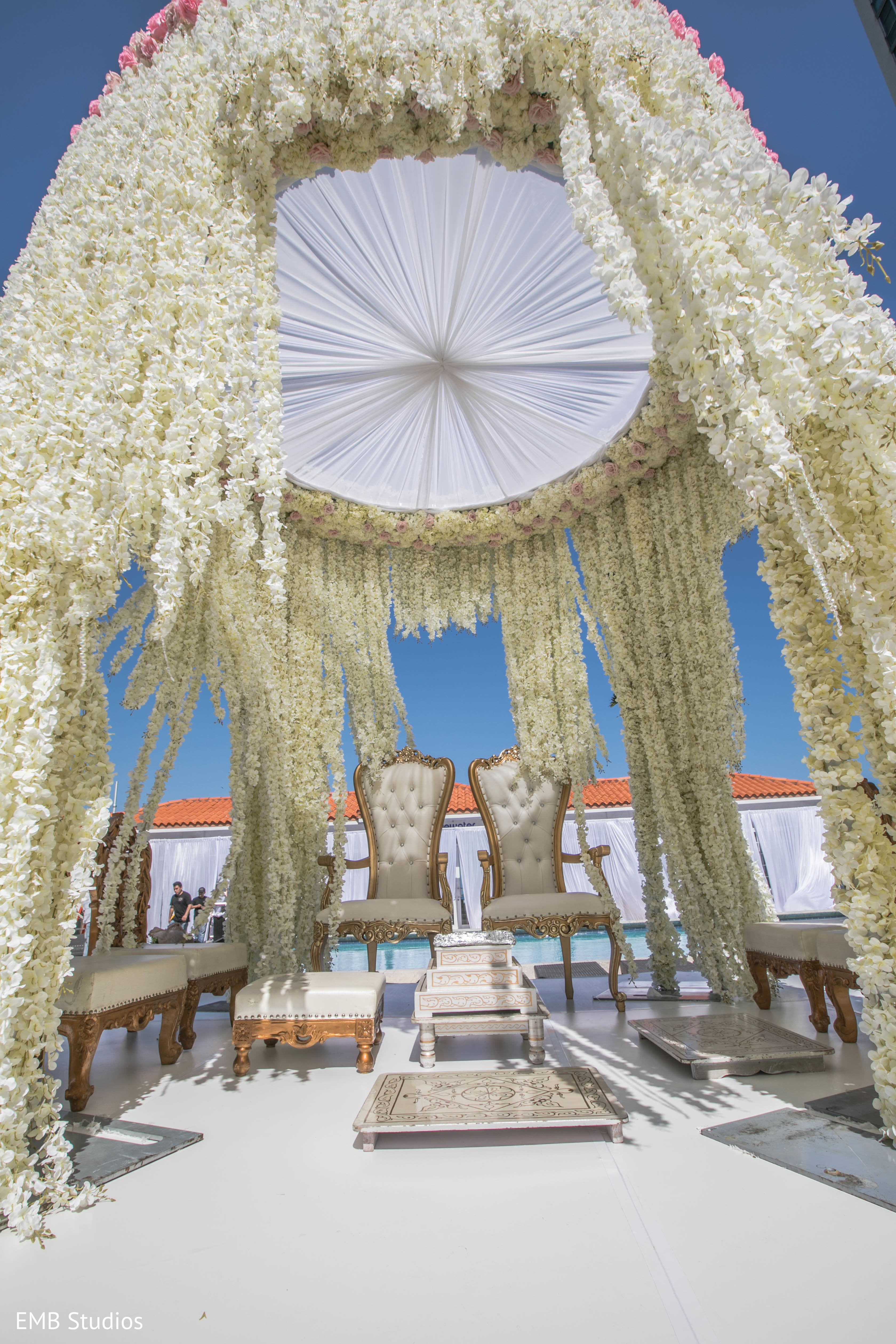 Stunning Indian wedding mandap decoration. | Photo 184150