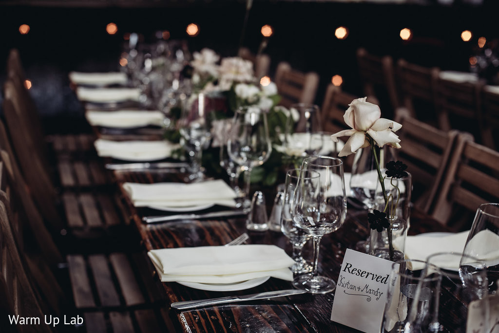 Amazing Indian wedding reception table setup. | Photo 190767