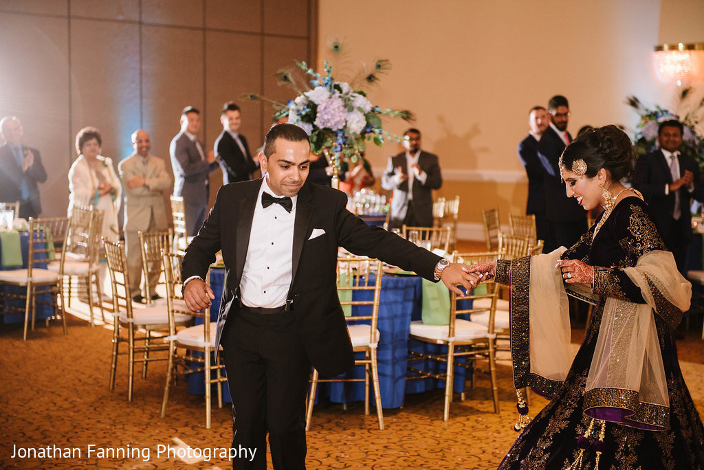 Phenomenal Indian bride and groom's portrait. | Photo 192713