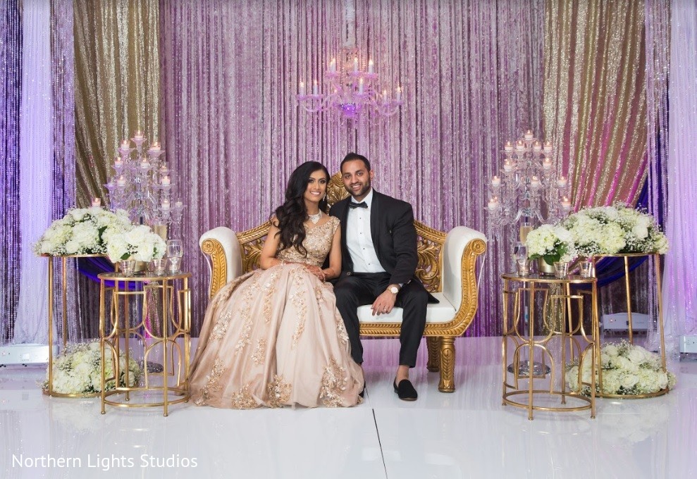 Joyful Indian bride and groom photo session. | Photo 193372