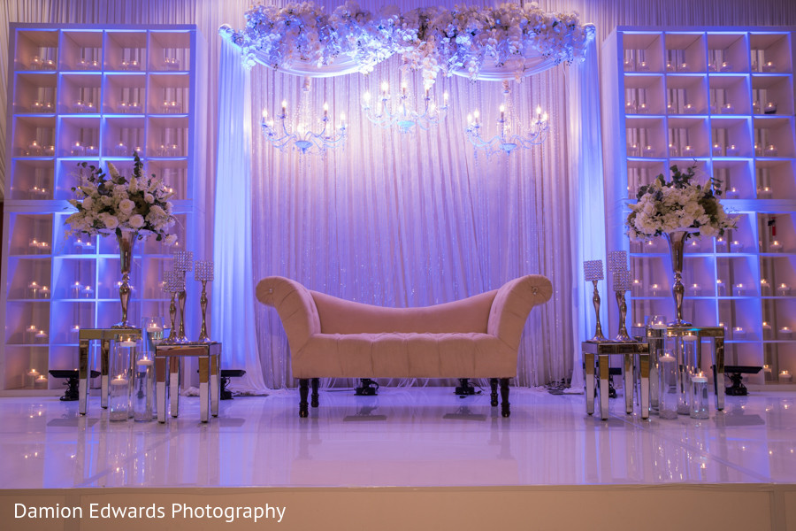 Wonderful Indian wedding reception decor | Photo 197200