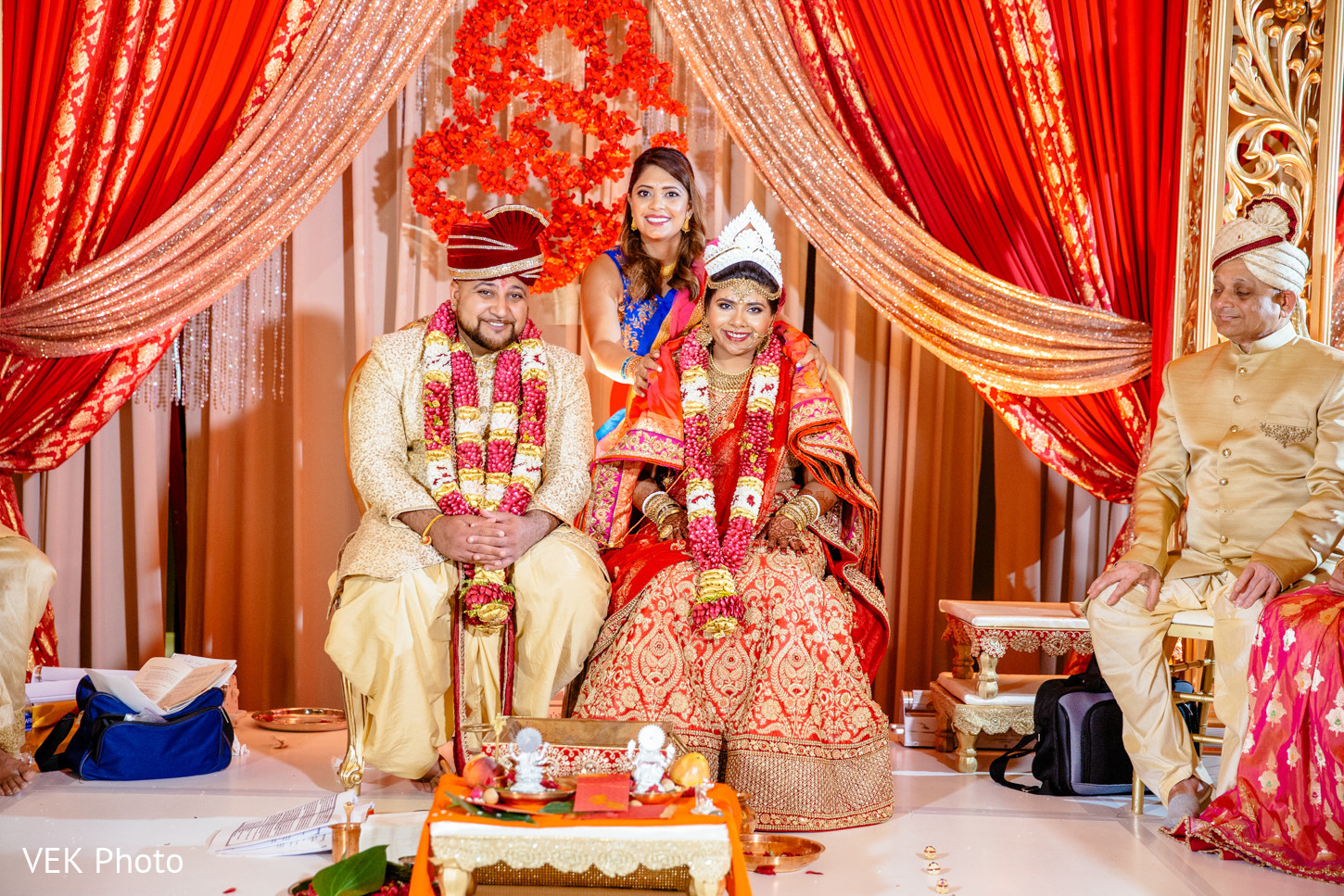 Maharani and raja at wedding ceremony capture. | Photo 228374