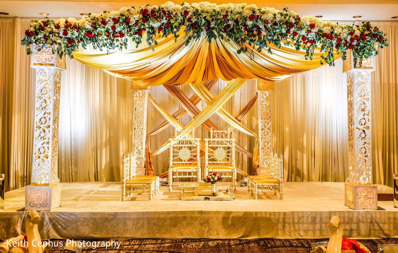 Stunning Indian wedding mandap decoration. | Photo 232218