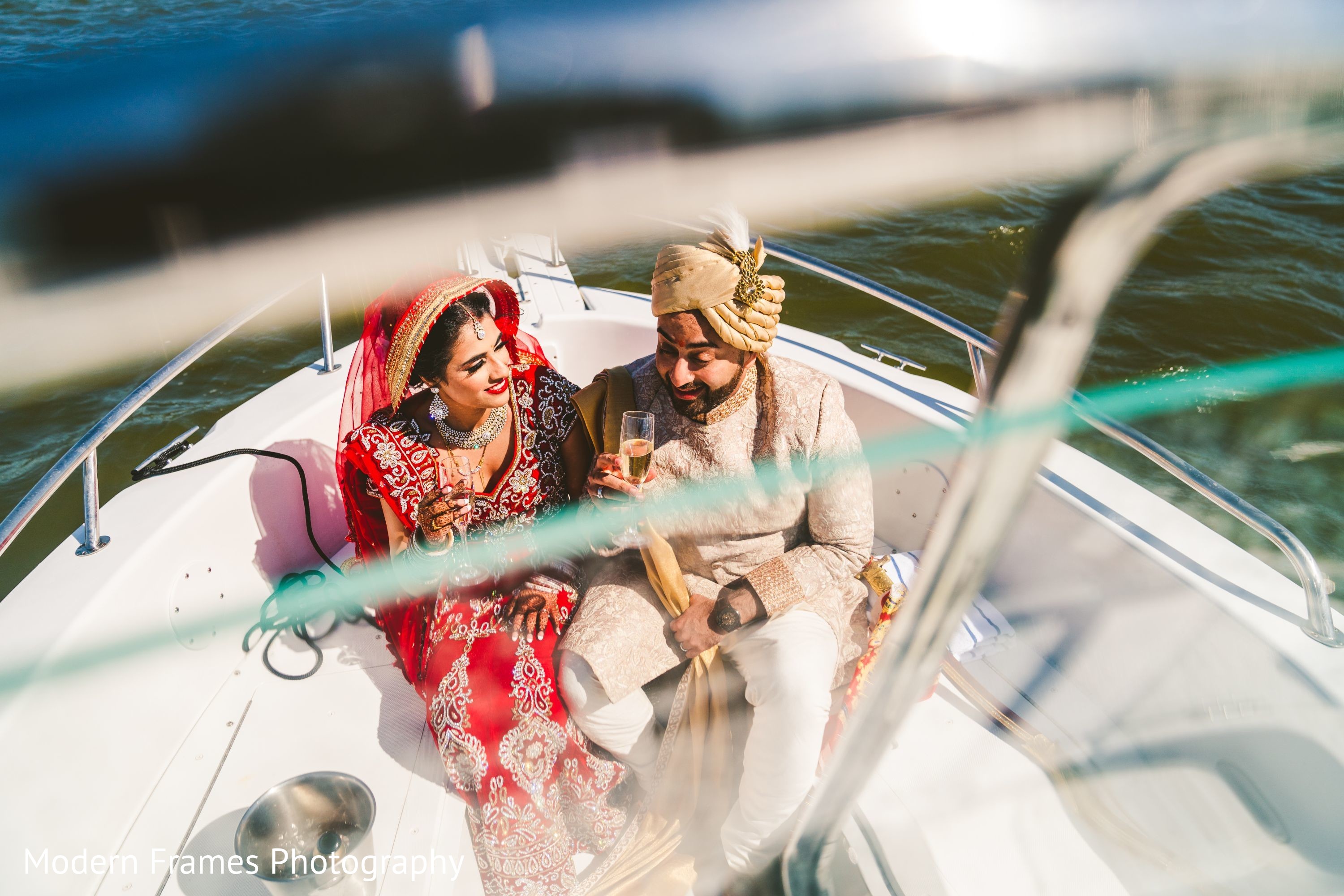 Indian couple at their jacht capture. | Photo 234367