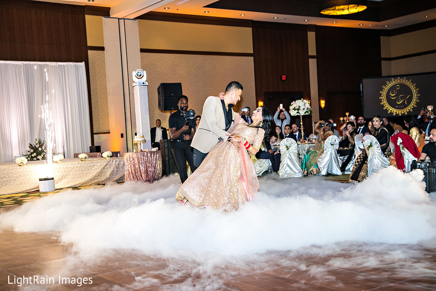 Adorable capture of Indian bride and groom. | Photo 237459