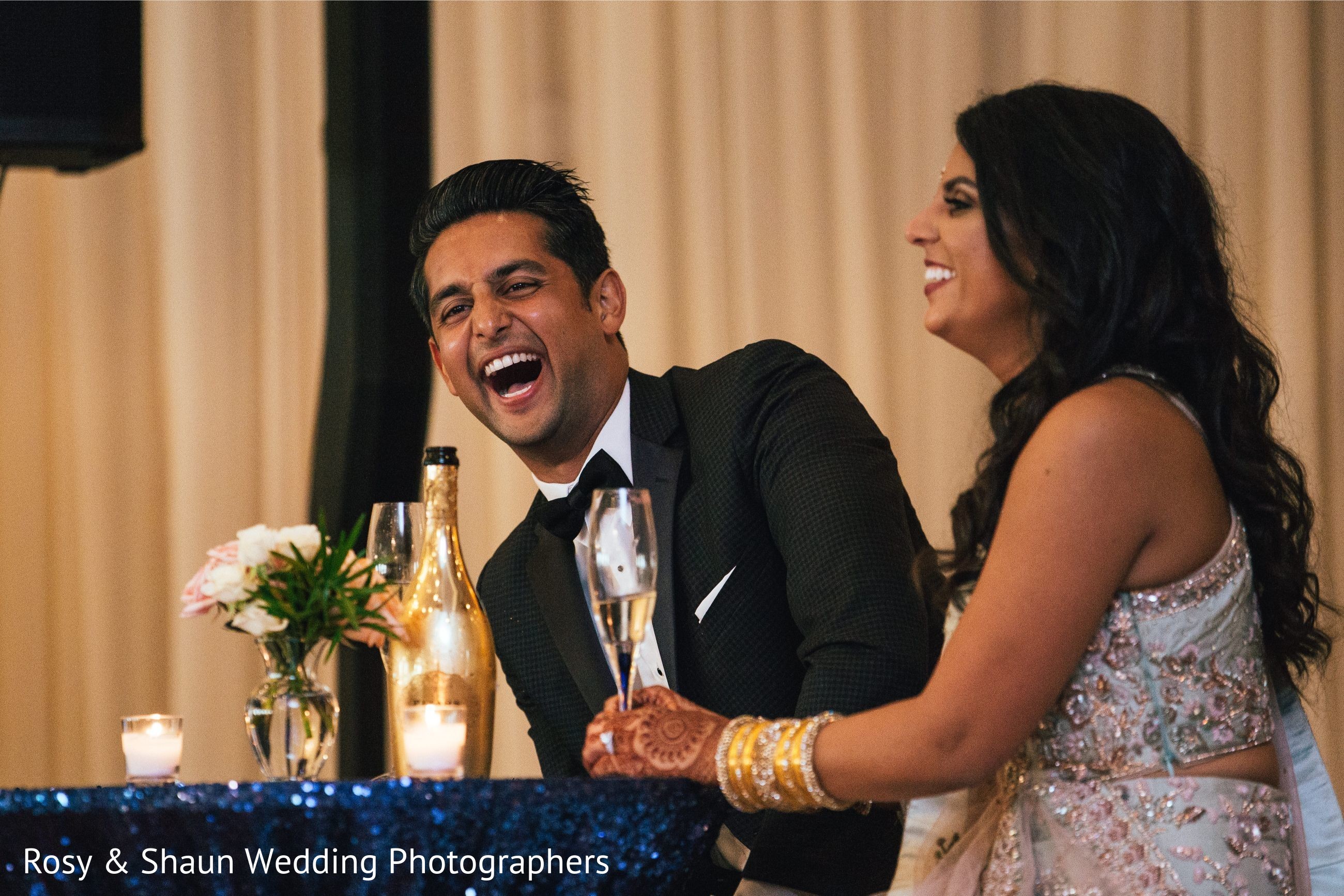 Indian bride and groom's wedding reception photography | Photo 238100