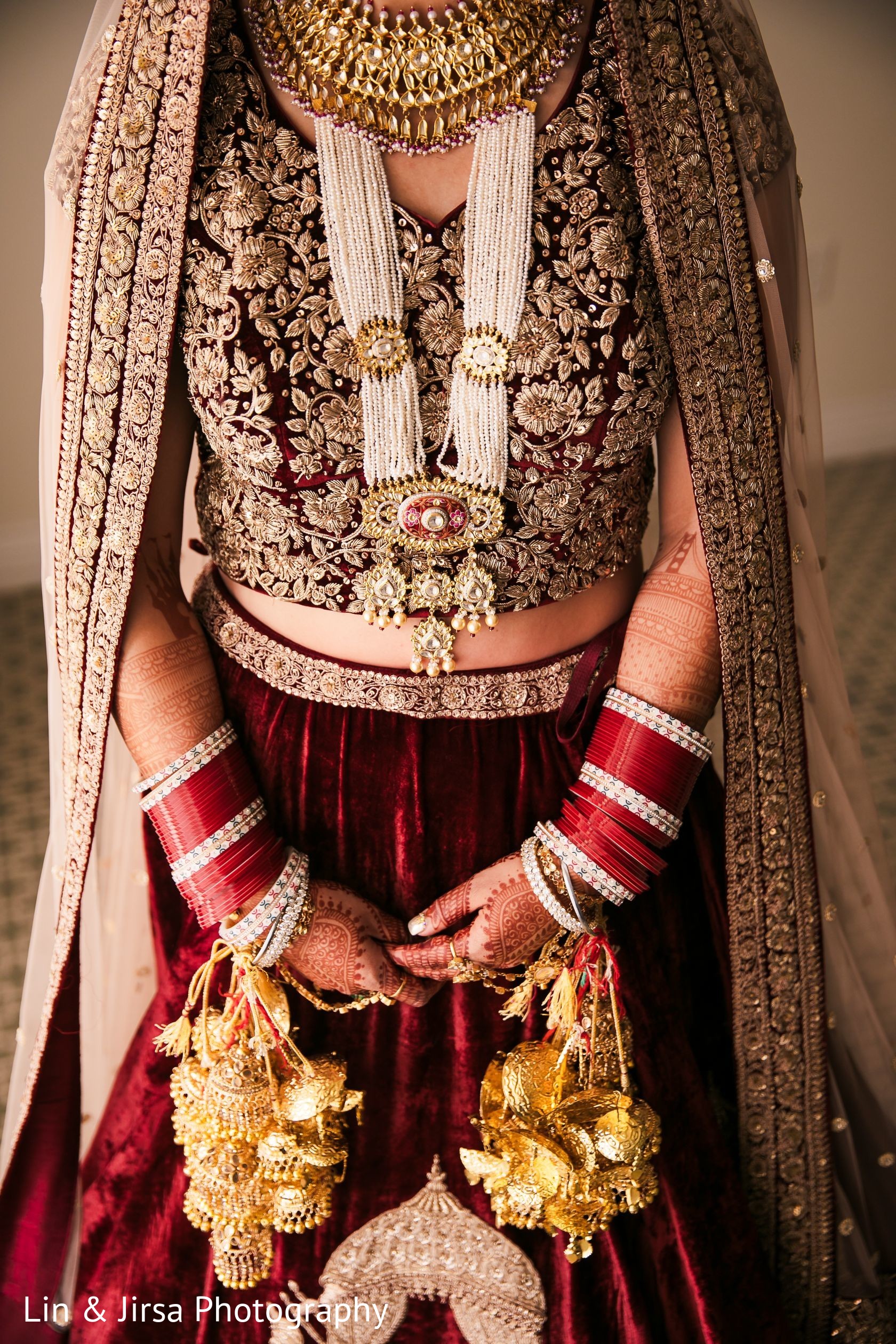 Incredible maharani's ceremony outfit. | Photo 243002