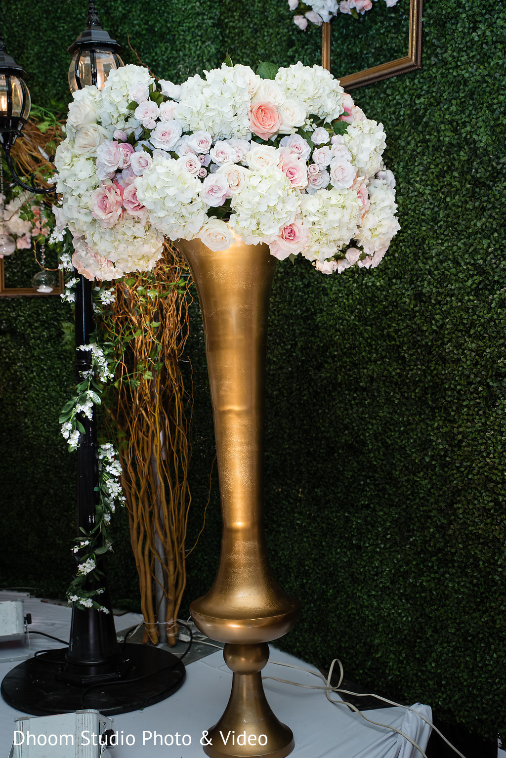 Incredible Indian wedding flowers decorations. | Photo 253507