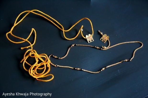 Mangalsutra ritual thread and chain. | Photo 258353