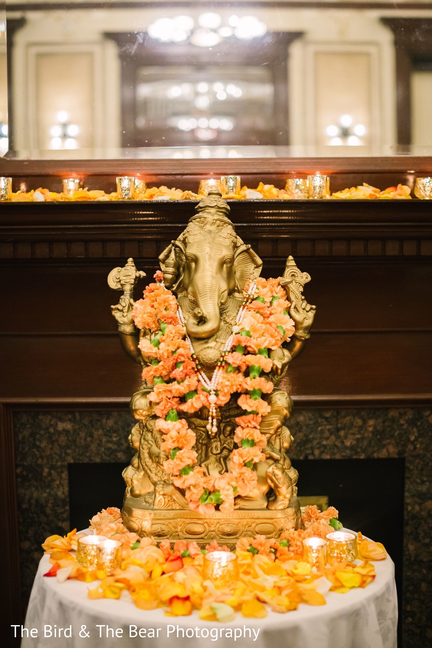 Statue of Ganesha at the Indian wedding reception venue. | Photo 258954