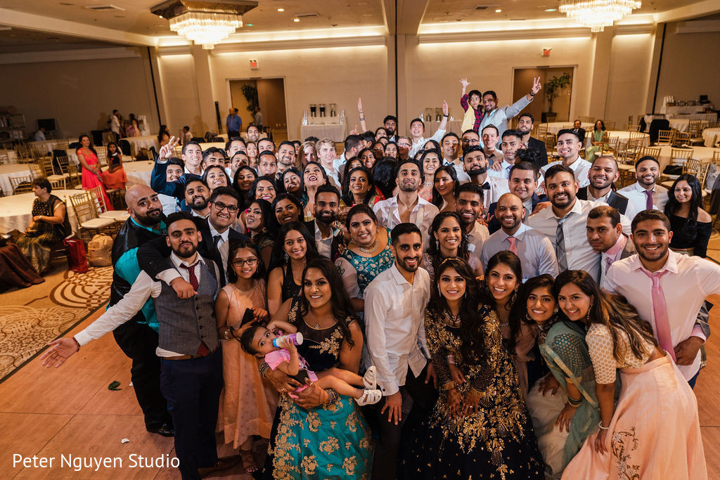 Group Indian wedding guests portrait. | Photo 264638