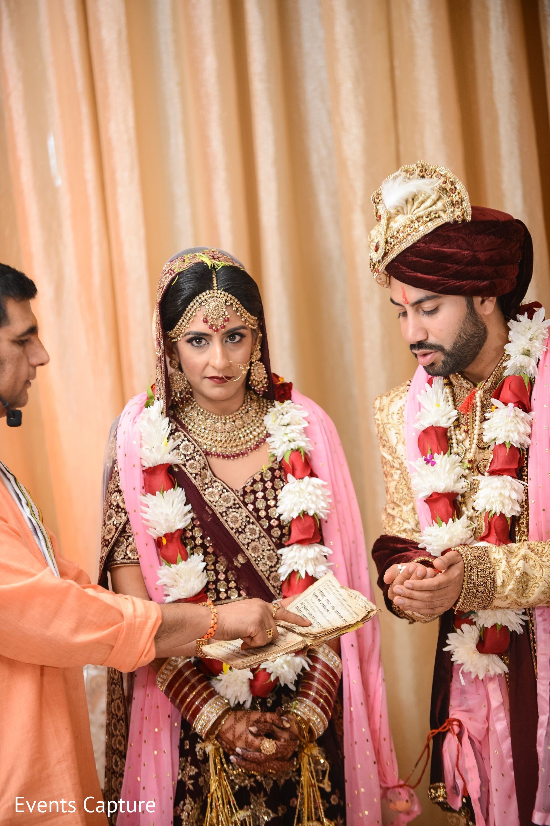 Indian couple during traditional wedding rituals capture. | Photo 269431