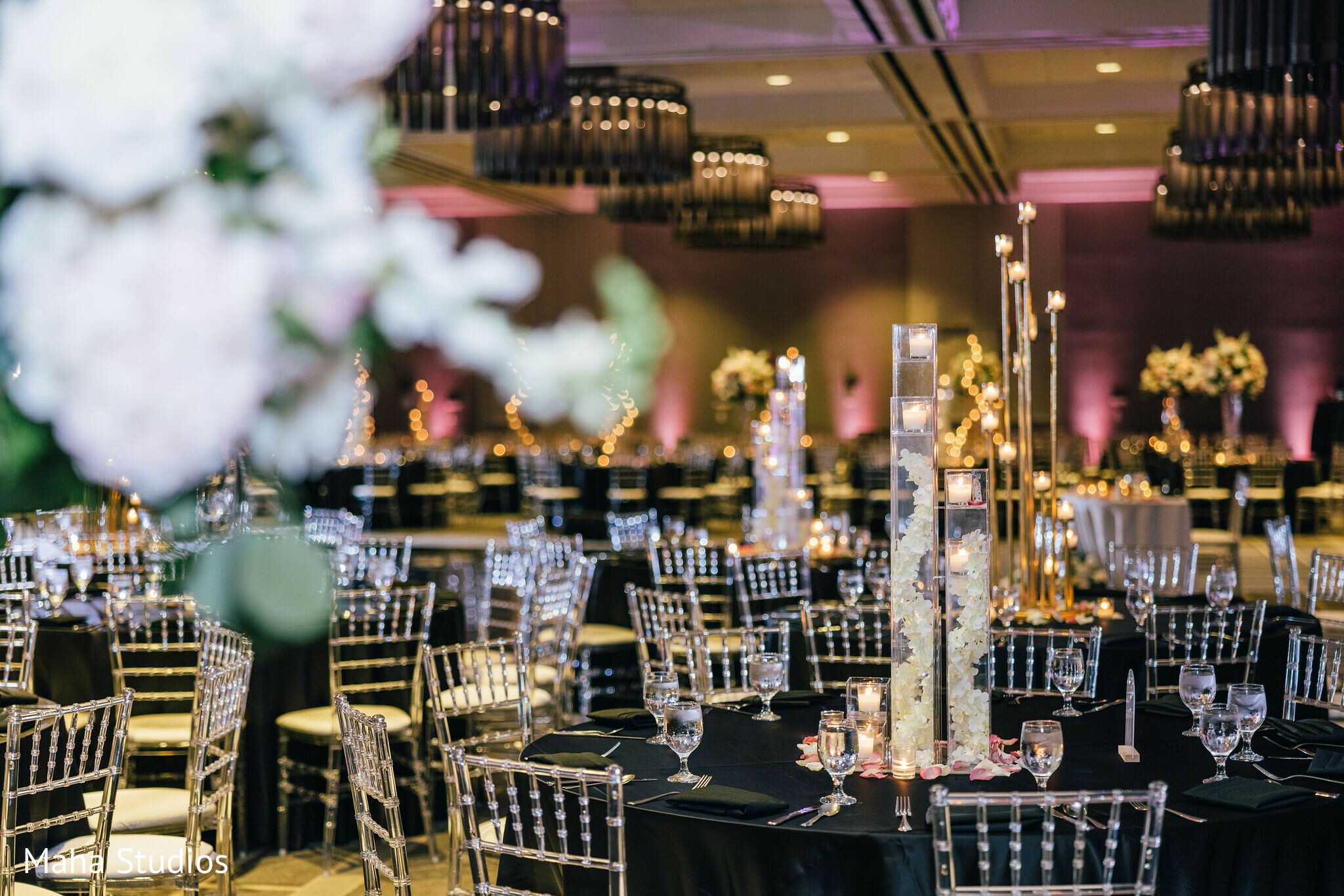 Chic Celebration: A Reception Ready | Photo 412976