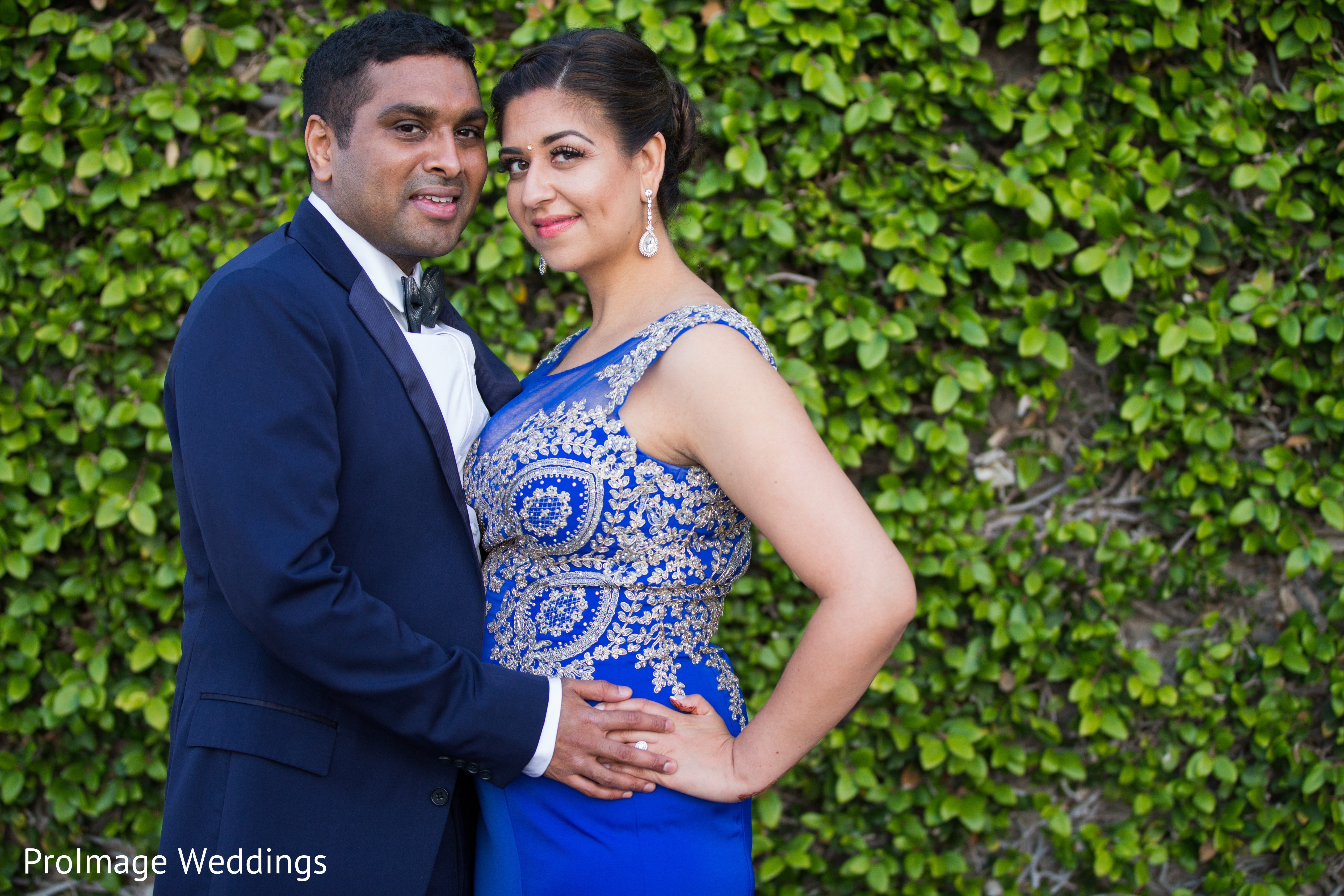 Lovely Indian couple in their pre-reception photoshoot | Photo 79400